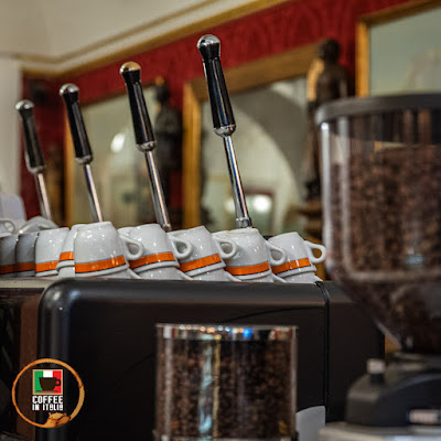 A Coffee Shop In Rome Near Spanish Steps: Antico Caffè Greco